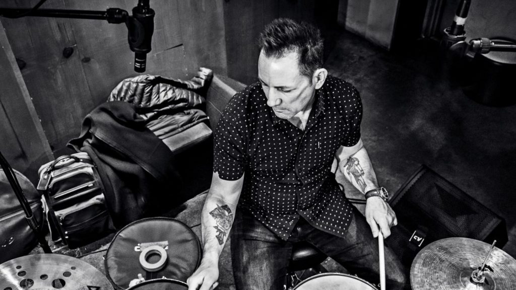 Jimmy Chamberlin e le sue passioni senza tempo: musica e auto - Porsche